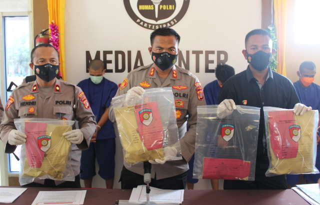 Polisi Tangkap Enam Pengedar dan Pemakai Narkoba di Aceh Jaya