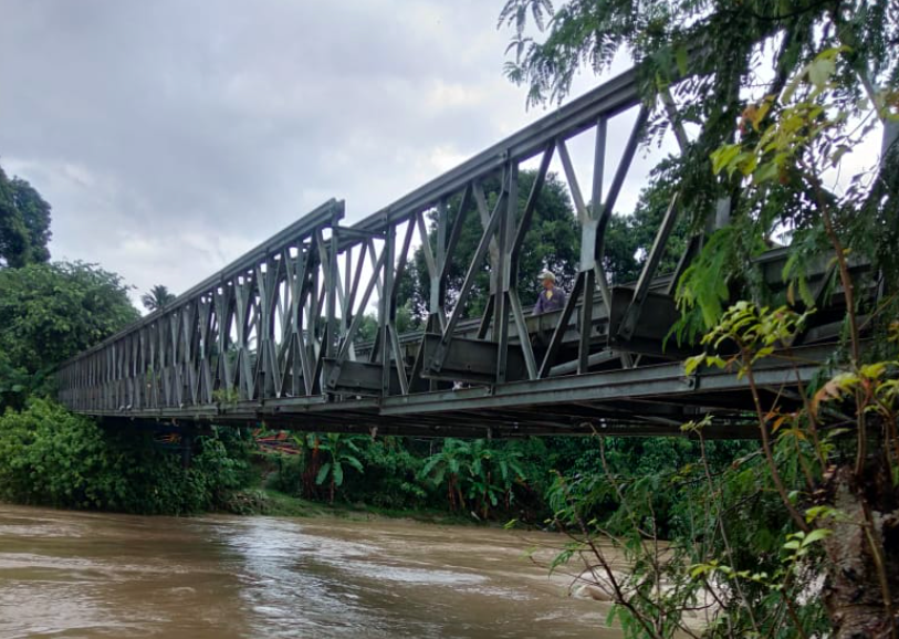 Tergerus Air Sungai, Jembatan Penghubung Antar Kecamatan di Aceh Besar Terancam Ambruk