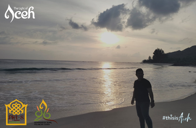 Menikmati Indahnya Senja di Pulo Aceh