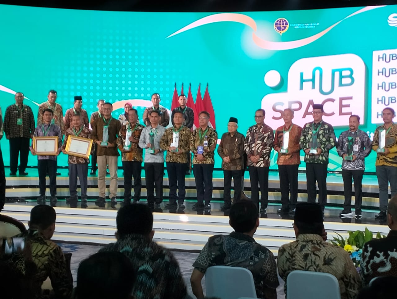 Aceh Singkil Terima Penghargaan Hub Award Kabupaten Terbaik Tahun 2024