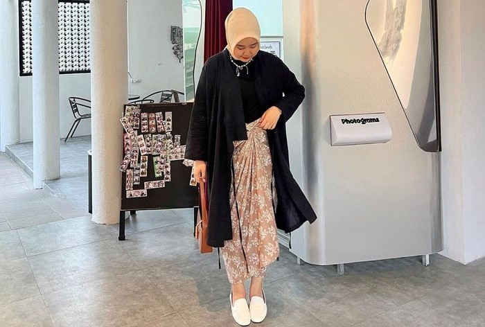 Inspirasi Styling Rok Lilit dengan OOTD Hijab Kekinian Agar Tampil ...