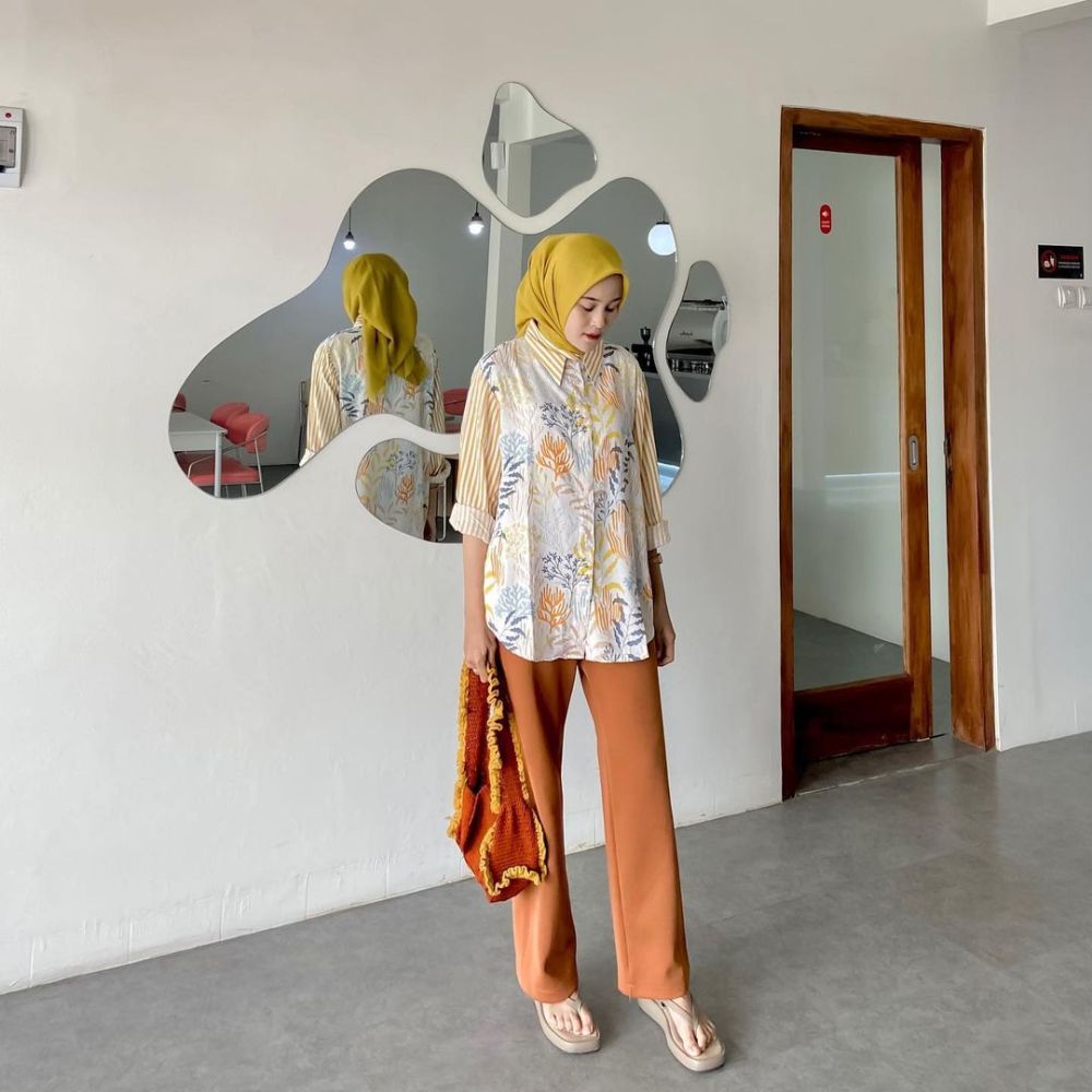 Ide OOTD Nuansa Cotton Candy ala Influencer Hijab, Tampil Ceria dan ...