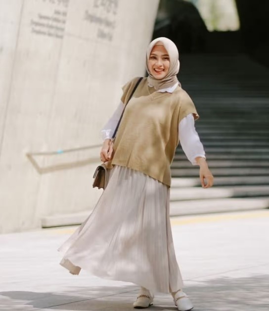 Baju Coksu Cocok Dengan Jilbab Warna Apa? Berikut Inspirasinya